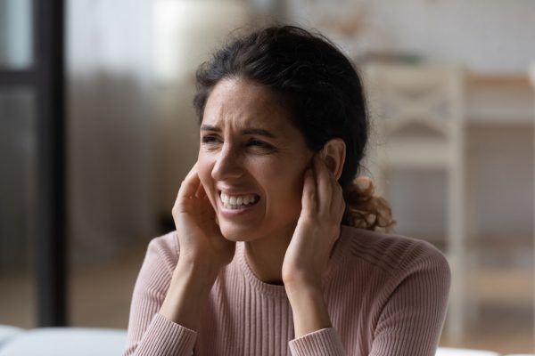 Make Your Home Quiet With Soundproof Windows - Cal-Energy Blog
